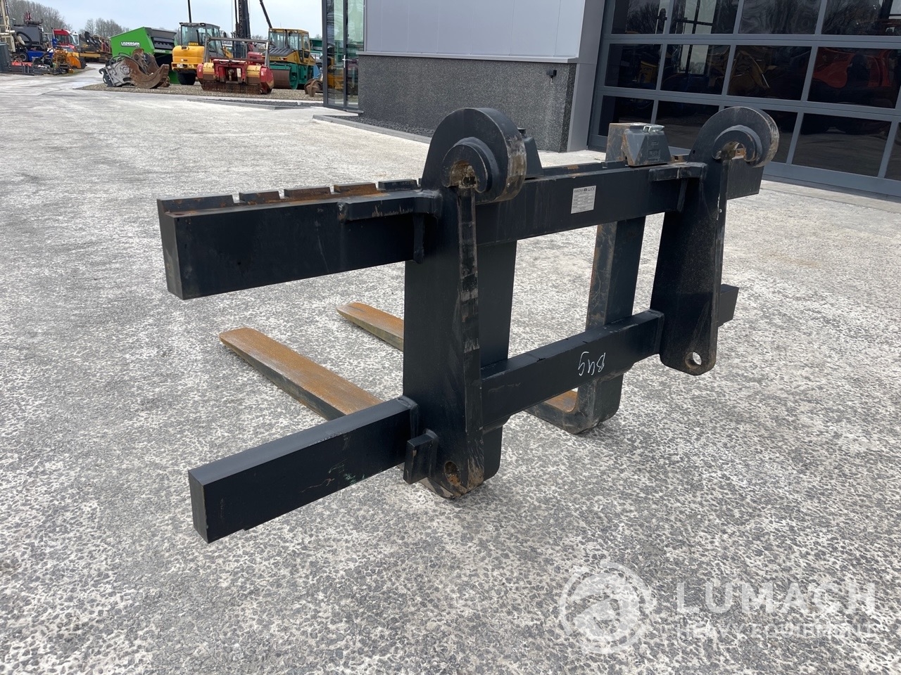 Ankona Pallet forks 200x140cm Volvo connection | Lumach