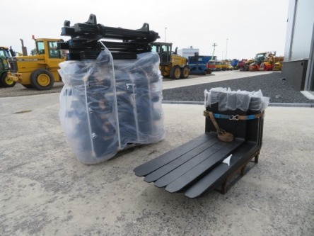 Pallet forks 11000kg Volvo L70-L120 Frame 240cm Forks 160/180/200cm ...